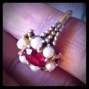 Avon | Jewelry | Vintage Avon Roseglow Ring | Poshmark